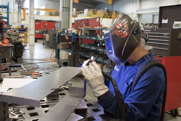 Challenges and Best Practices in Thin Metal Welding - Anhua Machining